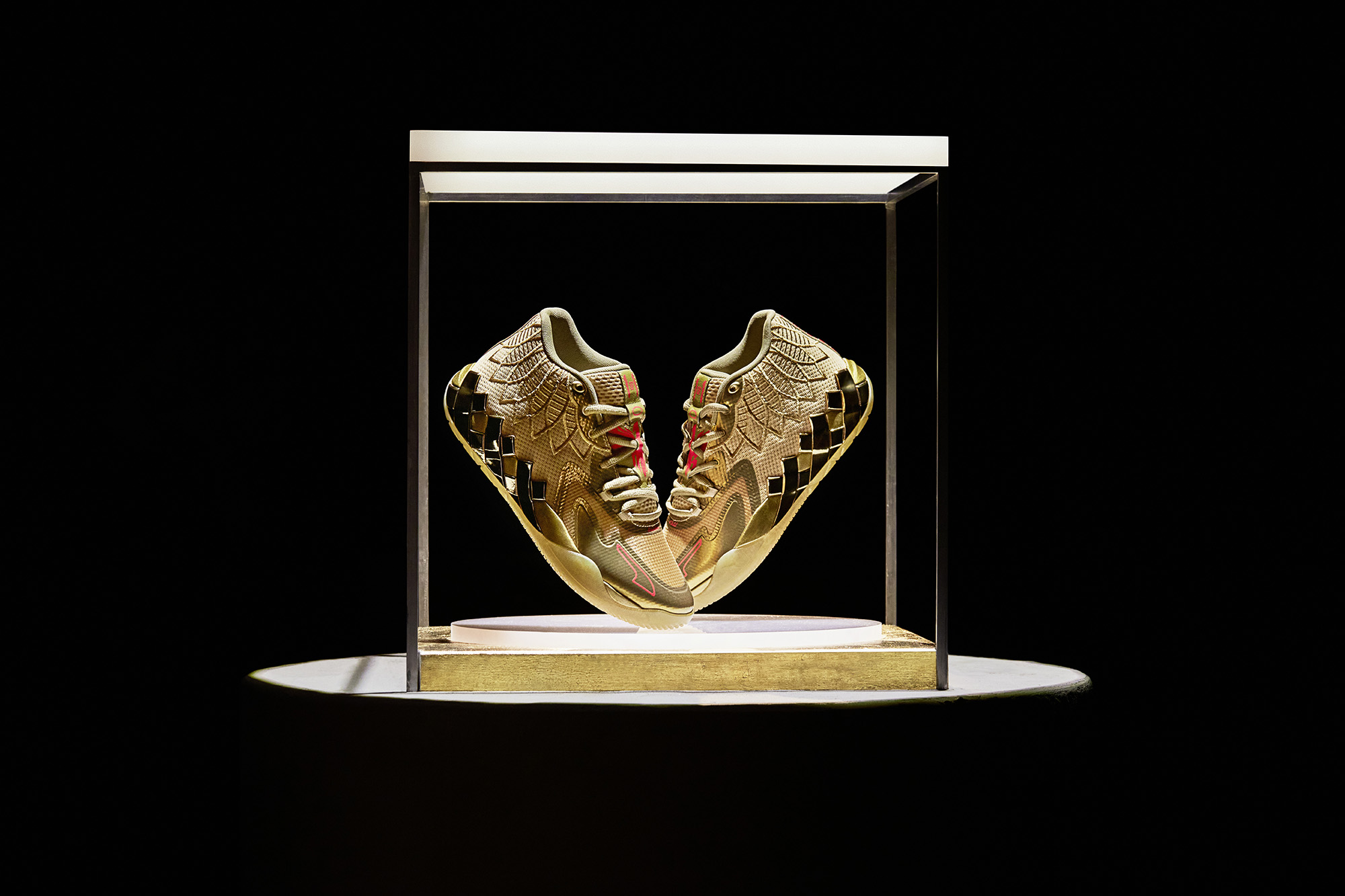 PUMA MB.01 « GOLDEN CHILD » – JUMPER.ZONE